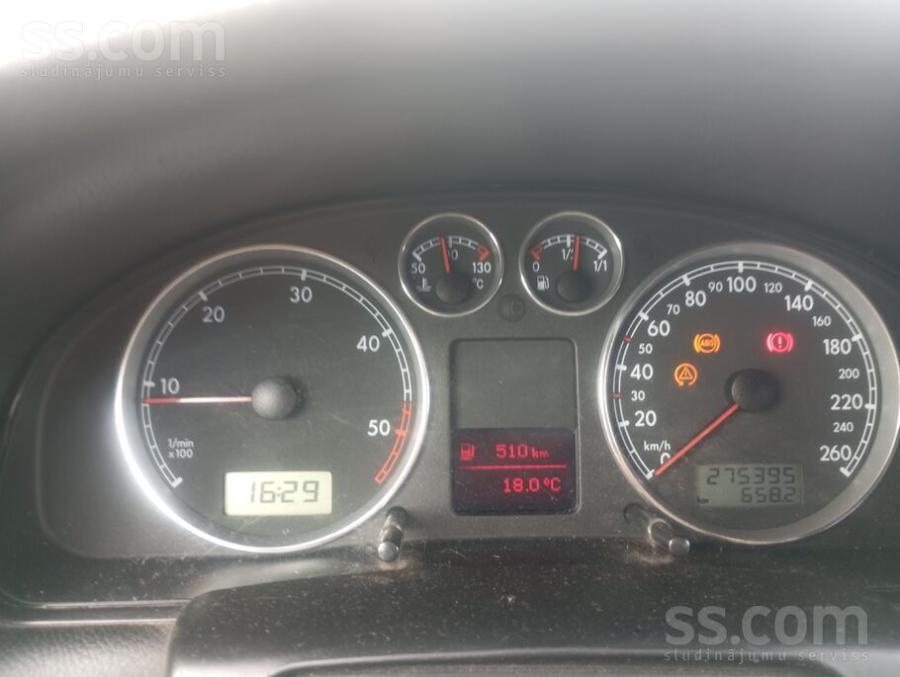 Zils Volkswagen Passat B5 2003 Aizkraukle, ar dzinēja tilpumu 1.90 L un nobraukumu 0 tūkst. km par 1100 €, foto 9 vietnē AUTOMOTO.COM.LV