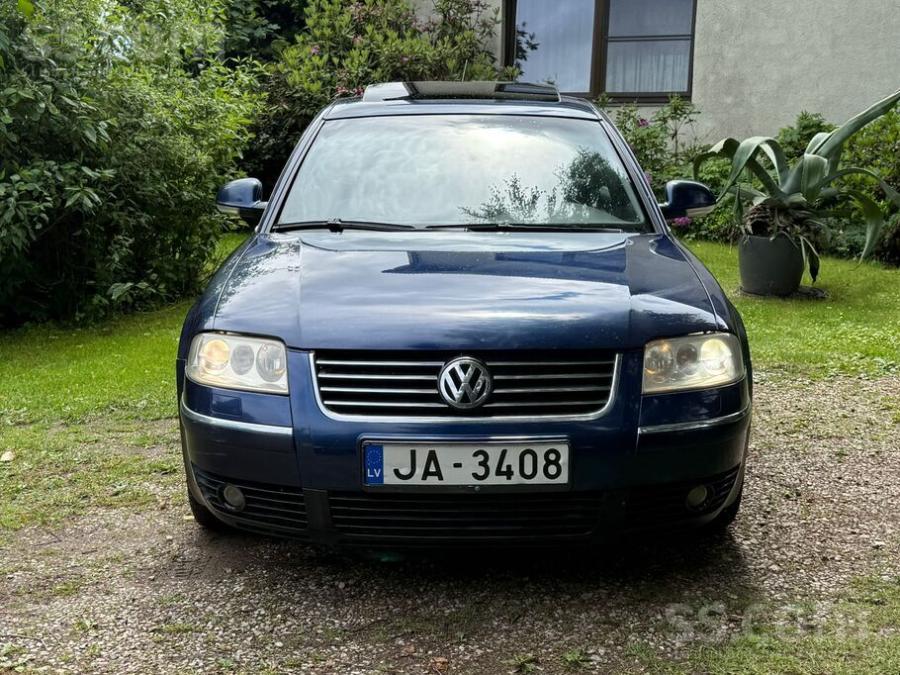 Zils Volkswagen Passat B5 2004 Rīga, ar dzinēja tilpumu 2.50 L un nobraukumu 260 tūkst. km par 1350 €, foto 3 vietnē AUTOMOTO.COM.LV
