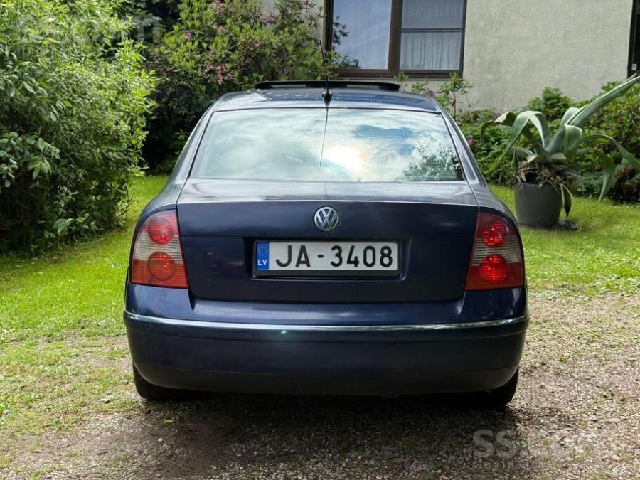 Zils Volkswagen Passat B5 2004 Rīga, ar dzinēja tilpumu 2.50 L un nobraukumu 260 tūkst. km par 1350 €, foto 6 vietnē AUTOMOTO.COM.LV