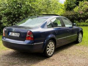 Zils Volkswagen Passat B5 2004 Rīga, ar dzinēja tilpumu 2.50 L un nobraukumu 260 tūkst. km par 1350 €, foto 7 vietnē AUTOMOTO.COM.LV