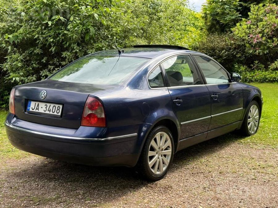 Zils Volkswagen Passat B5 2004 Rīga, ar dzinēja tilpumu 2.50 L un nobraukumu 260 tūkst. km par 1350 €, foto 7 vietnē AUTOMOTO.COM.LV