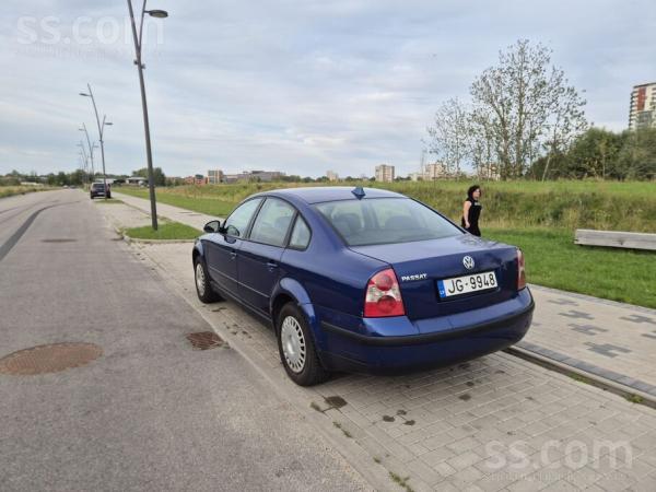 Zils Volkswagen Passat B5 2004 Rīga, ar dzinēja tilpumu 1.60 L un nobraukumu 229 tūkst. km par 1100 €, foto 4 vietnē AUTOMOTO.COM.LV