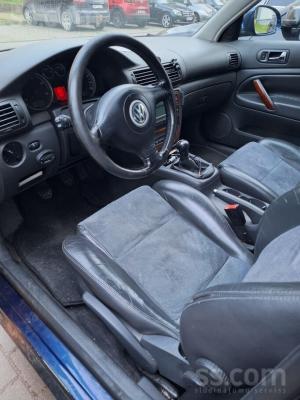 Zils Volkswagen Passat B5 2004 Liepāja, ar dzinēja tilpumu 2.50 L un nobraukumu 342 tūkst. km par 1500 €, foto 6 vietnē AUTOMOTO.COM.LV