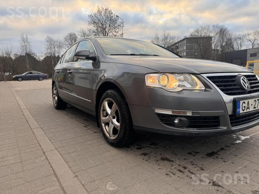 Zils Volkswagen Passat B5 2006 Rīga, ar dzinēja tilpumu 2.00 L un nobraukumu 496 tūkst. km par 1450 €, foto 3 vietnē AUTOMOTO.COM.LV