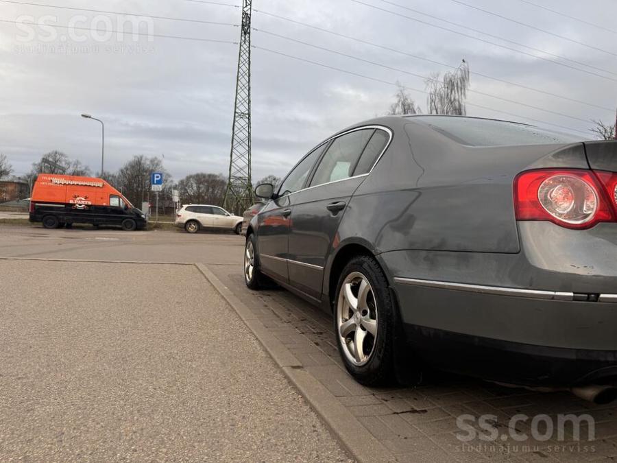 Zils Volkswagen Passat B5 2006 Rīga, ar dzinēja tilpumu 2.00 L un nobraukumu 496 tūkst. km par 1450 €, foto 5 vietnē AUTOMOTO.COM.LV