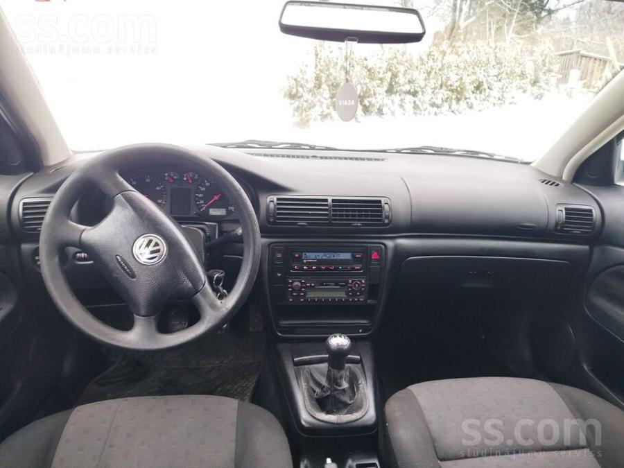 Zils Volkswagen Passat B5 1998 Gulbene, ar dzinēja tilpumu 1.90 L un nobraukumu 301 tūkst. km par 1350 €, foto 12 vietnē AUTOMOTO.COM.LV