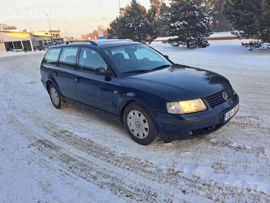 Zils Volkswagen Passat B5 1998 Jēkabpils, ar dzinēja tilpumu 1.90 L un nobraukumu 480 tūkst. km par 990 €, foto 2 vietnē AUTOMOTO.COM.LV