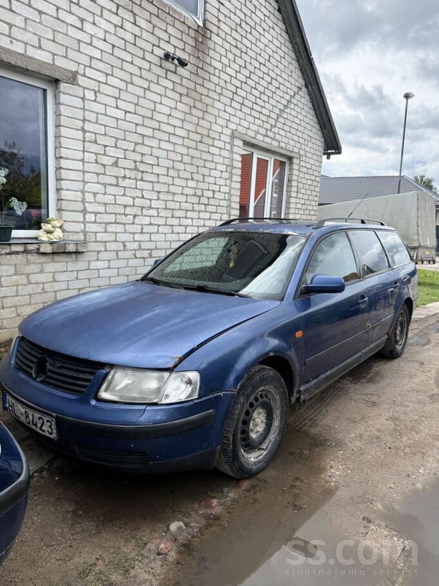 Zils Volkswagen Passat B5 1998 Kuldīga, ar dzinēja tilpumu 1.90 L un nobraukumu 436 tūkst. km par 500 €, foto 1 vietnē AUTOMOTO.COM.LV