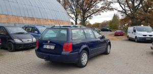 Zils Volkswagen Passat B5 1998 Valmiera, ar dzinēja tilpumu 1.80 L un nobraukumu 211 tūkst. km par 900 €, foto 4 vietnē AUTOMOTO.COM.LV