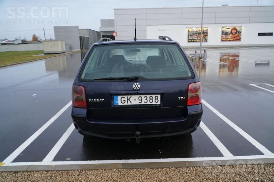 Zils Volkswagen Passat B5 1999 Daugavpils, ar dzinēja tilpumu 1.90 L un nobraukumu 398 tūkst. km par 1500 €, foto 5 vietnē AUTOMOTO.COM.LV