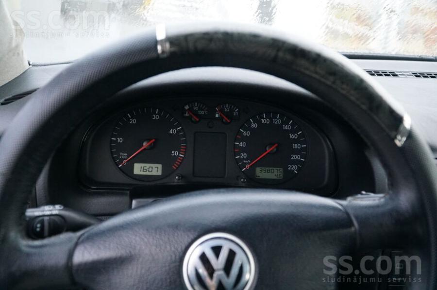 Zils Volkswagen Passat B5 1999 Daugavpils, ar dzinēja tilpumu 1.90 L un nobraukumu 398 tūkst. km par 1500 €, foto 9 vietnē AUTOMOTO.COM.LV