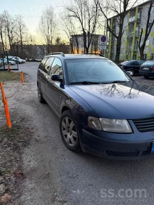 Blue Volkswagen Passat B5 1999 in Riga, with an engine capacity of 1.80 L and mileage of 334 thousand km for 700 €, photo  on AUTOMOTO.COM.LV