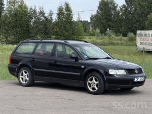 Zils Volkswagen Passat B5 1999 Ogre, ar dzinēja tilpumu 1.90 L un nobraukumu 367 tūkst. km par 2250 €, foto 3 vietnē AUTOMOTO.COM.LV