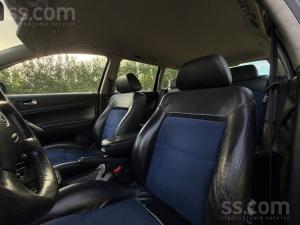 Zils Volkswagen Passat B5 1999 Ogre, ar dzinēja tilpumu 1.90 L un nobraukumu 367 tūkst. km par 2250 €, foto 10 vietnē AUTOMOTO.COM.LV