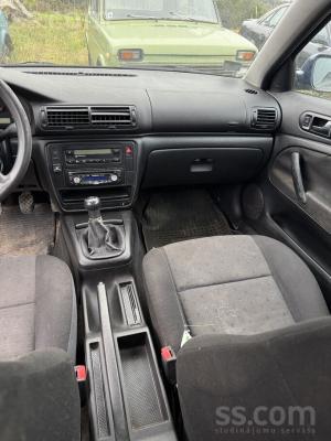 Zils Volkswagen Passat B5 1999 Cēsis, ar dzinēja tilpumu 1.80 L un nobraukumu 0 tūkst. km par 700 €, foto 8 vietnē AUTOMOTO.COM.LV
