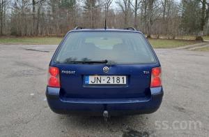 Blue Volkswagen Passat B5 2000 in Liepaja, with an engine capacity of 1.90 L and mileage of 390 thousand km for 1000 €, photo 3 on AUTOMOTO.COM.LV