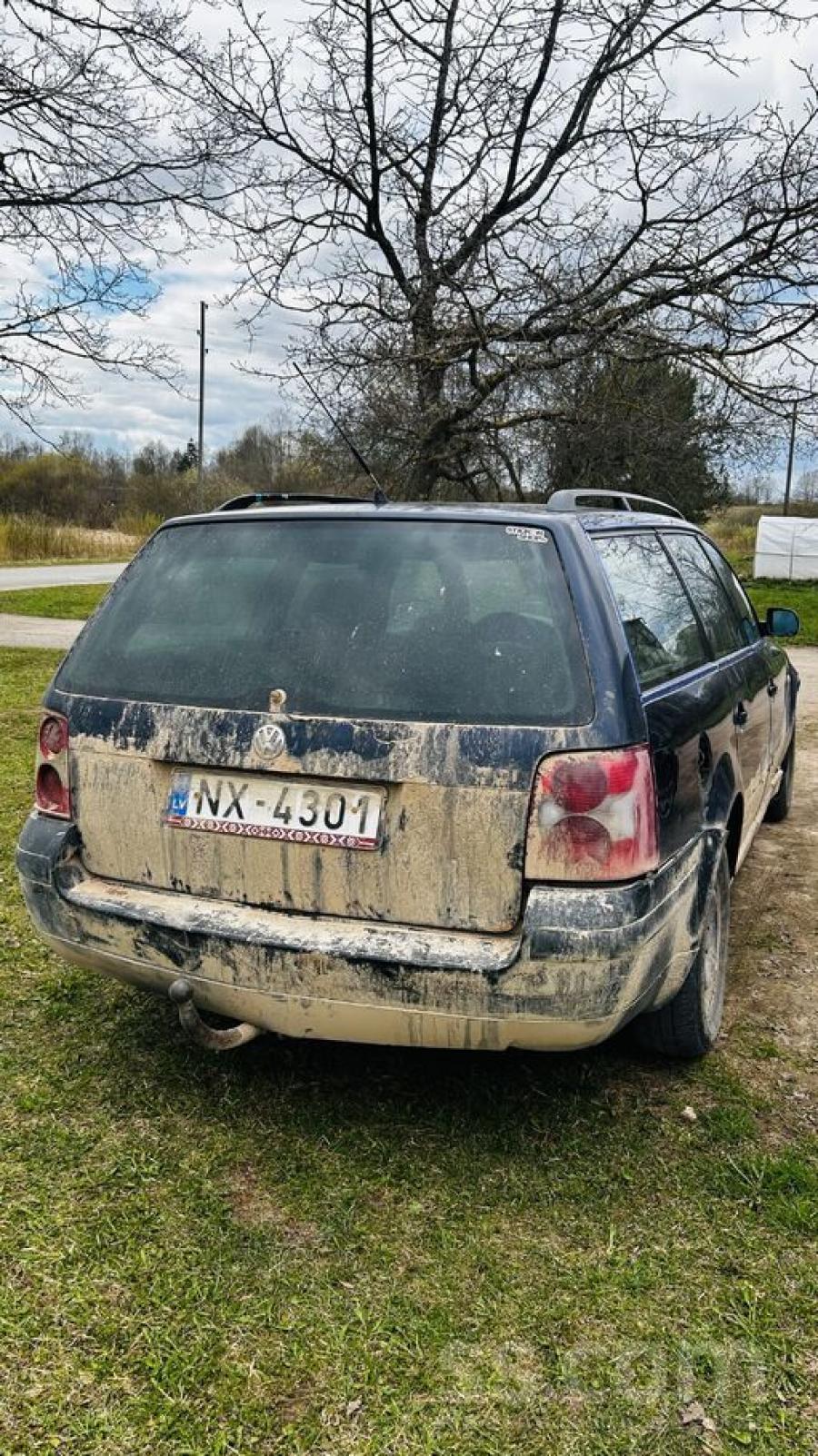 Zils Volkswagen Passat B5 2000 Balvi, ar dzinēja tilpumu 1.90 L un nobraukumu 524 tūkst. km par 420 €, foto 4 vietnē AUTOMOTO.COM.LV