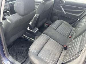 Zils Volkswagen Passat B5 2000 Valmiera, ar dzinēja tilpumu 1.90 L un nobraukumu 389 tūkst. km par 900 €, foto 9 vietnē AUTOMOTO.COM.LV