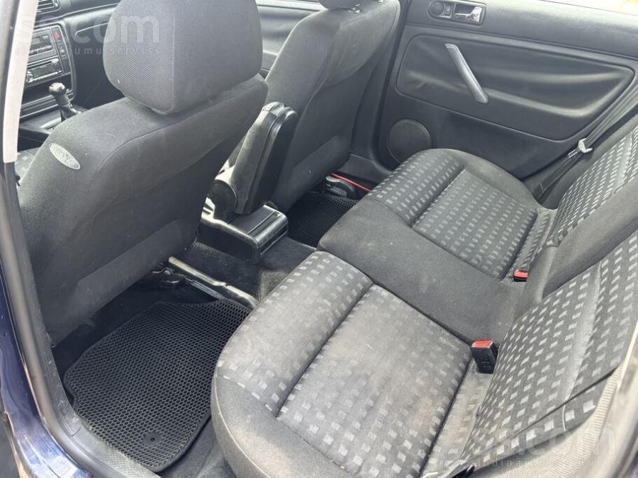 Zils Volkswagen Passat B5 2000 Valmiera, ar dzinēja tilpumu 1.90 L un nobraukumu 389 tūkst. km par 900 €, foto 9 vietnē AUTOMOTO.COM.LV