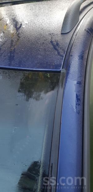 Blue Volkswagen Passat B5 2000 in Riga, with an engine capacity of 1.90 L and mileage of 354 thousand km for 2300 €, photo 9 on AUTOMOTO.COM.LV