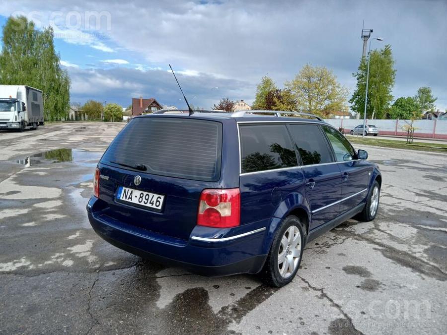 Zils Volkswagen Passat B5 2001 Bauska, ar dzinēja tilpumu 2.50 L un nobraukumu 279 tūkst. km par 2350 €, foto 5 vietnē AUTOMOTO.COM.LV
