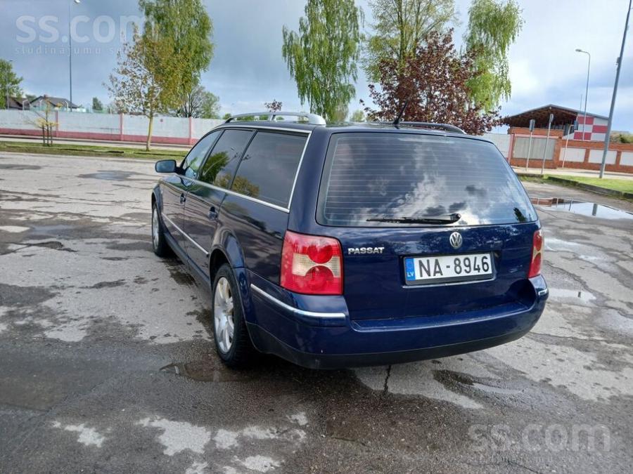 Zils Volkswagen Passat B5 2001 Bauska, ar dzinēja tilpumu 2.50 L un nobraukumu 279 tūkst. km par 2350 €, foto 11 vietnē AUTOMOTO.COM.LV
