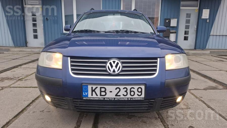 Blue Volkswagen Passat B5 2001 in Daugavpils, with an engine capacity of 1.90 L and mileage of 308 thousand km for 1200 €, photo 2 on AUTOMOTO.COM.LV