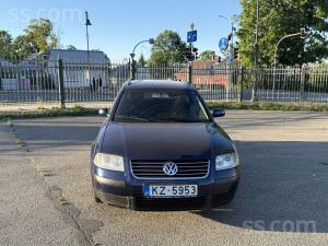 Zils Volkswagen Passat B5 2001 Rēzekne, ar dzinēja tilpumu 1.90 L un nobraukumu 367 tūkst. km par 1800 €, foto  vietnē AUTOMOTO.COM.LV