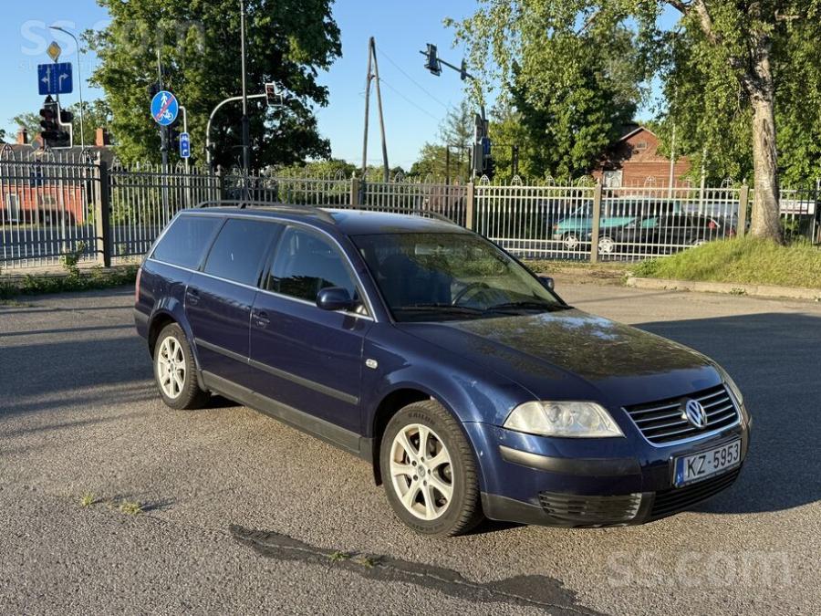 Синий Фольксваген Пассат Б5 2001 в Резекне, объемом двигателя 1.90 л и пробегом 367 тыс. км за 1800 €, фото 3 на AUTOMOTO.COM.LV