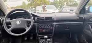 Blue Volkswagen Passat B5 2001 in Valmiera, with an engine capacity of 1.90 L and mileage of 385 thousand km for 1400 €, photo 10 on AUTOMOTO.COM.LV