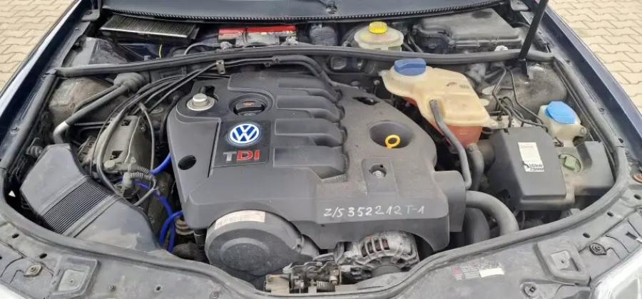 Blue Volkswagen Passat B5 2001 in Valmiera, with an engine capacity of 1.90 L and mileage of 385 thousand km for 1400 €, photo 15 on AUTOMOTO.COM.LV