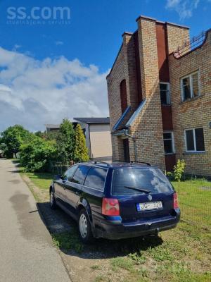 Blue Volkswagen Passat B5 2001 in Riga, with an engine capacity of 1.90 L and mileage of 326 thousand km for 550 €, photo 3 on AUTOMOTO.COM.LV