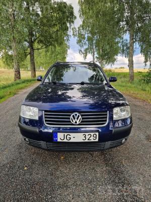 Zils Volkswagen Passat B5 2001 Limbaži, ar dzinēja tilpumu 1.90 L un nobraukumu 327 tūkst. km par 1950 €, foto 3 vietnē AUTOMOTO.COM.LV