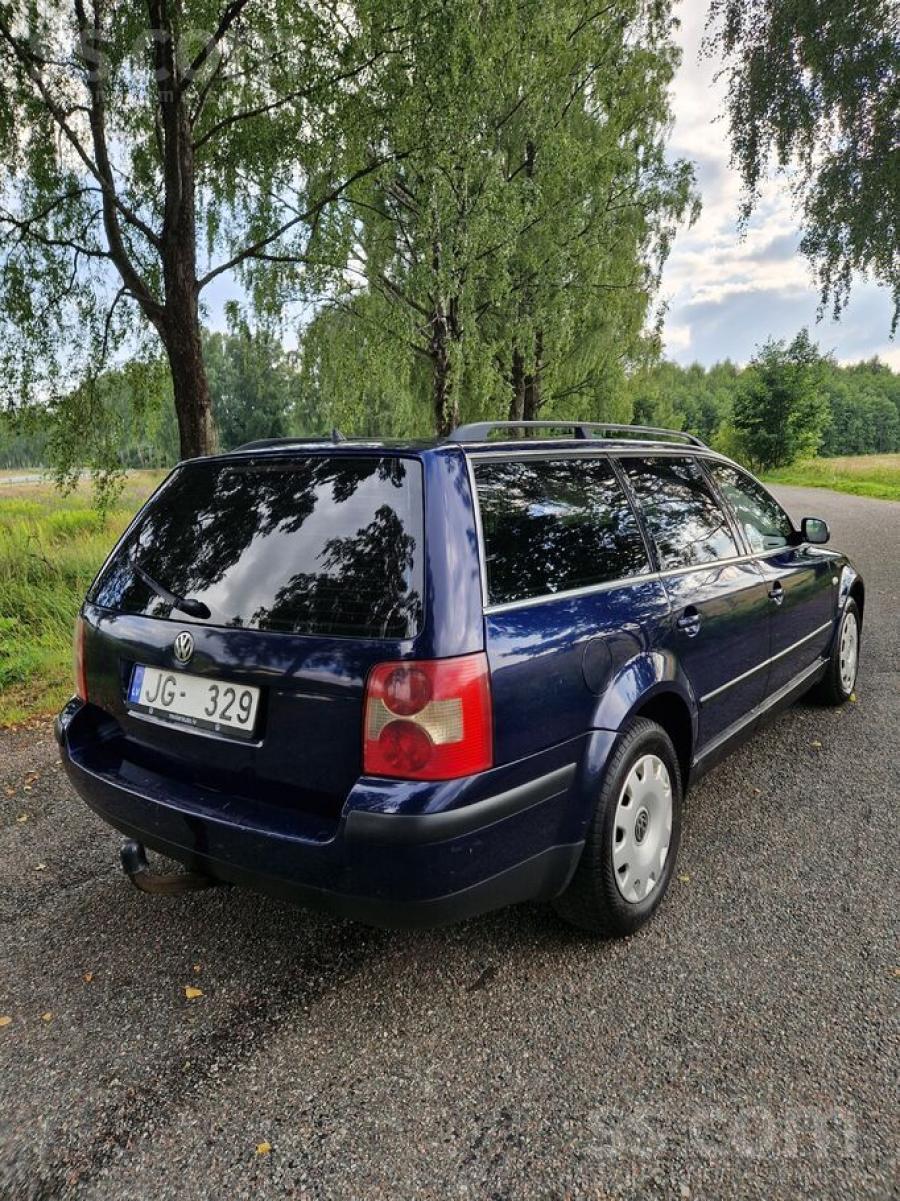 Zils Volkswagen Passat B5 2001 Limbaži, ar dzinēja tilpumu 1.90 L un nobraukumu 327 tūkst. km par 1950 €, foto 6 vietnē AUTOMOTO.COM.LV