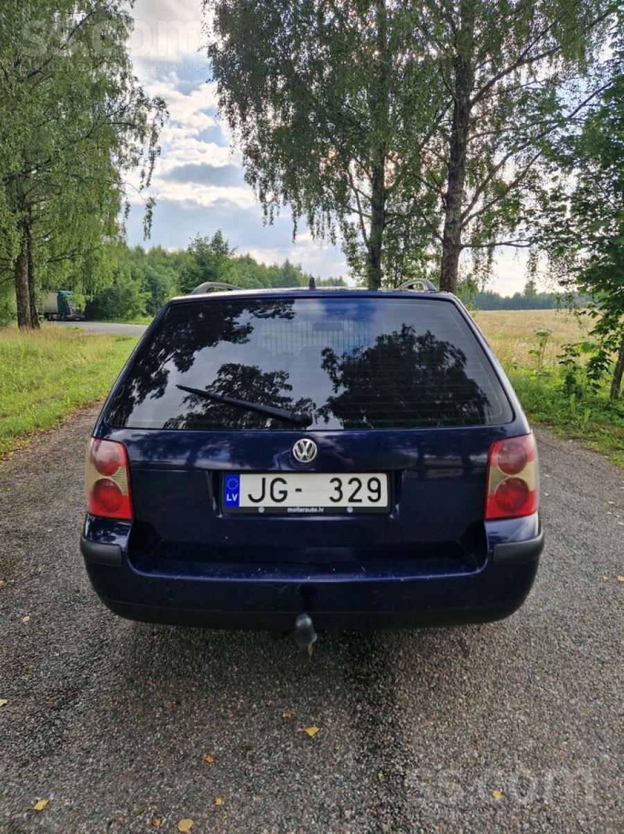 Zils Volkswagen Passat B5 2001 Limbaži, ar dzinēja tilpumu 1.90 L un nobraukumu 327 tūkst. km par 1950 €, foto 7 vietnē AUTOMOTO.COM.LV