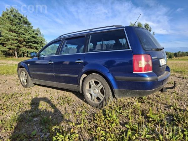Синий Фольксваген Пассат Б5 2001 в Екабпилс, объемом двигателя 1.90 л и пробегом 372 тыс. км за 1350 €, фото 2 на AUTOMOTO.COM.LV