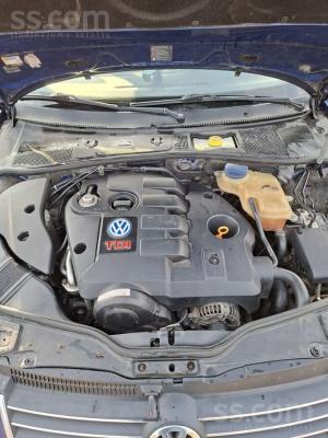 Blue Volkswagen Passat B5 2001 in Jekabpils, with an engine capacity of 1.90 L and mileage of 372 thousand km for 1350 €, photo 11 on AUTOMOTO.COM.LV