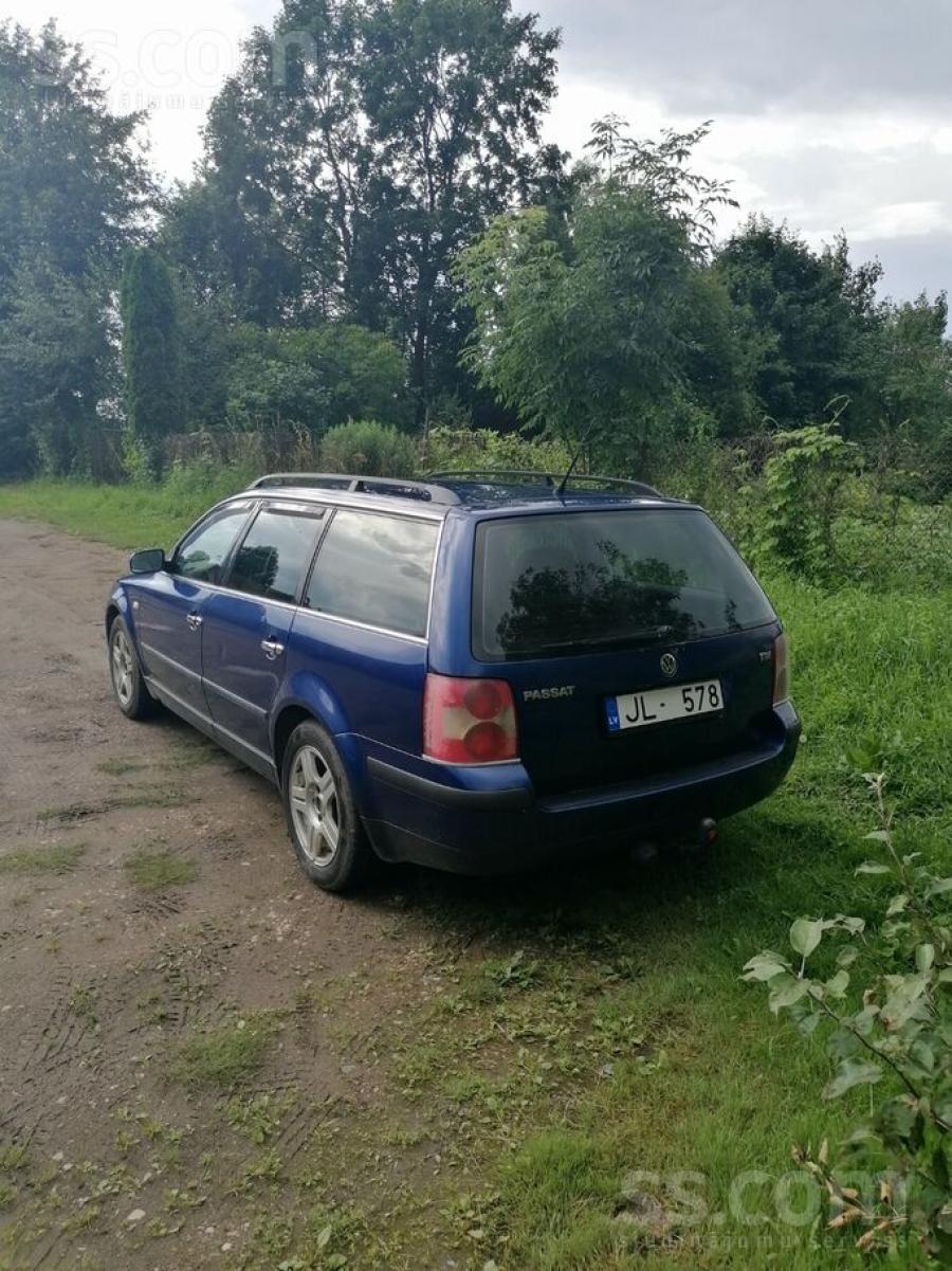 Blue Volkswagen Passat B5 2001 in Jekabpils, with an engine capacity of 1.90 L and mileage of 372 thousand km for 1350 €, photo 17 on AUTOMOTO.COM.LV