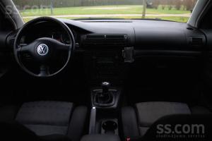 Zils Volkswagen Passat B5 2002 Jelgava, ar dzinēja tilpumu 1.90 L un nobraukumu 341 tūkst. km par 2050 €, foto 10 vietnē AUTOMOTO.COM.LV