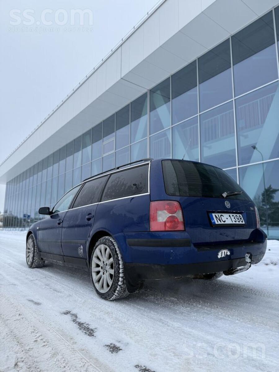 Zils Volkswagen Passat B5 2002 Rēzekne, ar dzinēja tilpumu 1.90 L un nobraukumu 399 tūkst. km par 1700 €, foto 3 vietnē AUTOMOTO.COM.LV