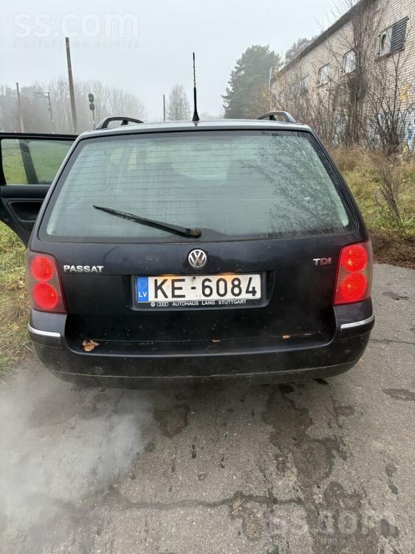 Синий Фольксваген Пассат Б5 2002 в Рига, объемом двигателя 1.90 л и пробегом 310 тыс. км за 700 €, фото 6 на AUTOMOTO.COM.LV