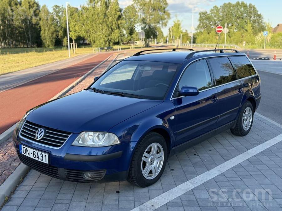 Zils Volkswagen Passat B5 2002 Jelgava, ar dzinēja tilpumu 1.90 L un nobraukumu 341 tūkst. km par 1950 €, foto 1 vietnē AUTOMOTO.COM.LV