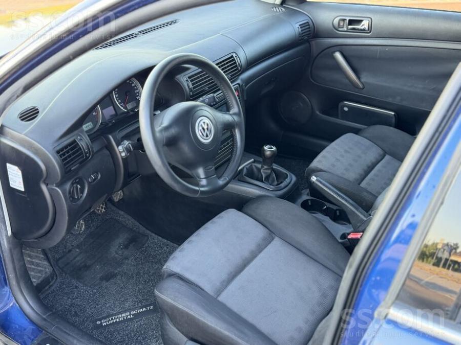 Zils Volkswagen Passat B5 2002 Jelgava, ar dzinēja tilpumu 1.90 L un nobraukumu 341 tūkst. km par 1950 €, foto 10 vietnē AUTOMOTO.COM.LV