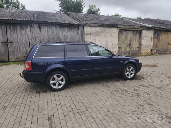 Blue Volkswagen Passat B5 2002 in Balvi, with an engine capacity of 1.90 L and mileage of 440 thousand km for 2200 €, photo 6 on AUTOMOTO.COM.LV