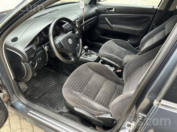 Blue Volkswagen Passat B5 2002 in Jekabpils, with an engine capacity of 1.90 L and mileage of 282 thousand km for 1450 €, photo 8 on AUTOMOTO.COM.LV