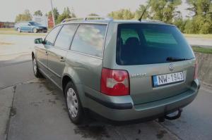 Blue Volkswagen Passat B5 2003 in Jekabpils, with an engine capacity of 1.90 L and mileage of 323 thousand km for 2790 €, photo 8 on AUTOMOTO.COM.LV
