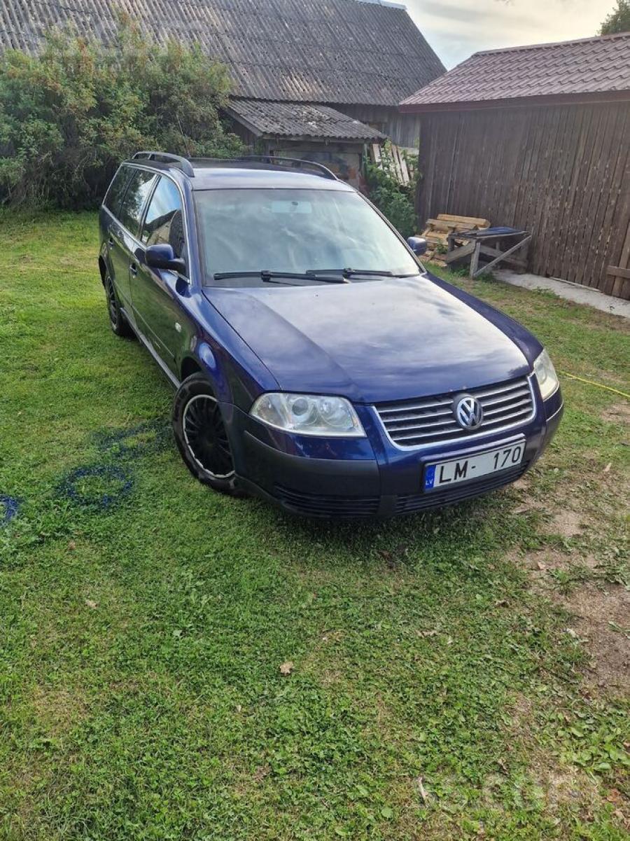 Zils Volkswagen Passat B5 2003 Valka, ar dzinēja tilpumu 1.90 L un nobraukumu 492 tūkst. km par 1550 €, foto 3 vietnē AUTOMOTO.COM.LV