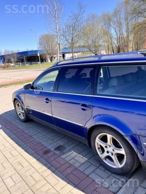 Синий Фольксваген Пассат Б5 2003 в Елгава, объемом двигателя 2.50 л и пробегом 429 тыс. км за 700 €, фото 3 на AUTOMOTO.COM.LV