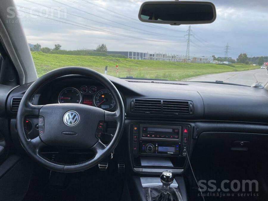 Blue Volkswagen Passat B5 2003 in Riga, with an engine capacity of 1.90 L and mileage of 588 thousand km for 1950 €, photo 6 on AUTOMOTO.COM.LV
