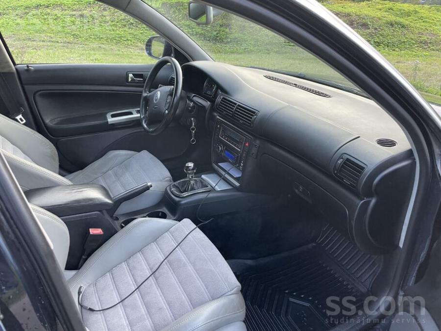 Blue Volkswagen Passat B5 2003 in Riga, with an engine capacity of 1.90 L and mileage of 588 thousand km for 1950 €, photo 8 on AUTOMOTO.COM.LV